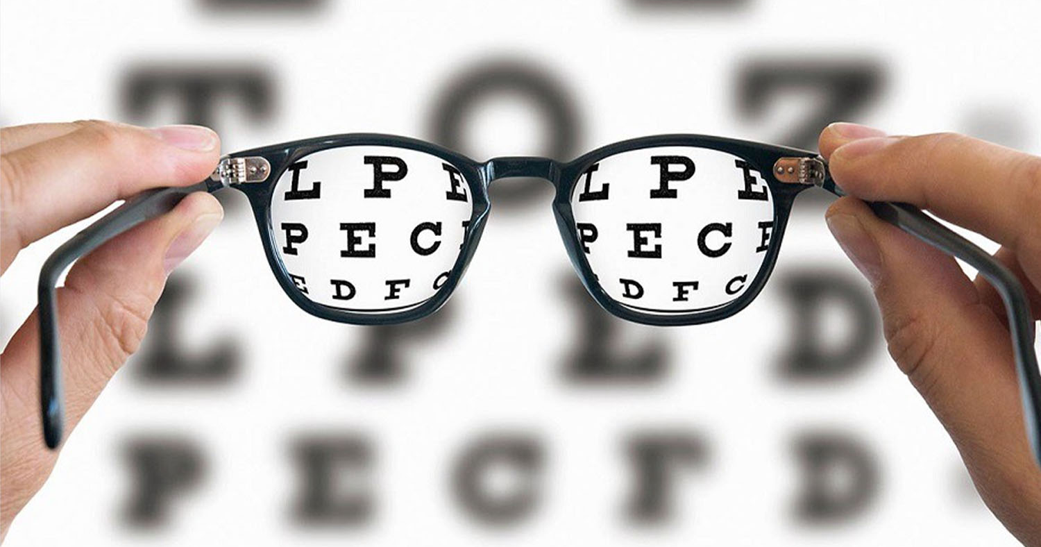 Top Ophthalmologists: This Is The Best Way To Restore 20/20 Vision ...