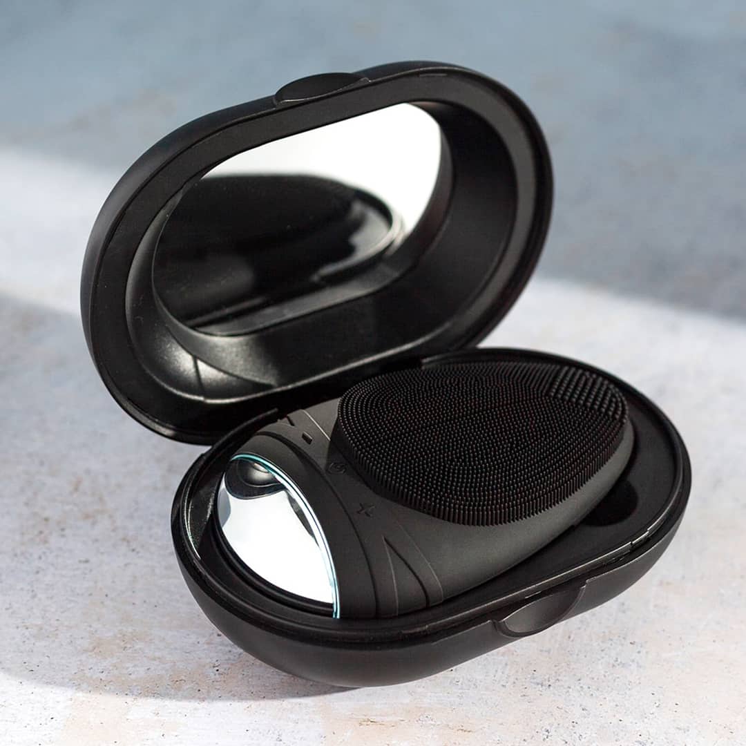 FLEX™ Pro Vibrating Face Brush