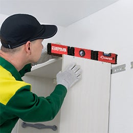 Saker Multi-Function Foldable Level