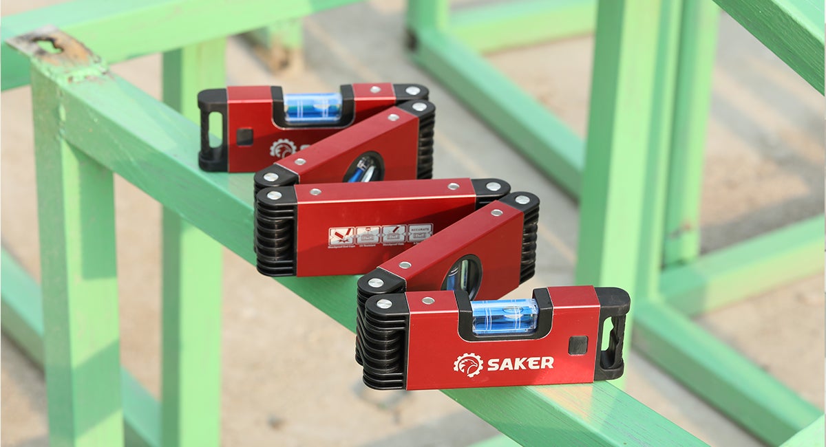 Foldable Level With 45°/90°/180° Bubbles - Saker Measuring Tool – SKINMOZ MARKET LLC